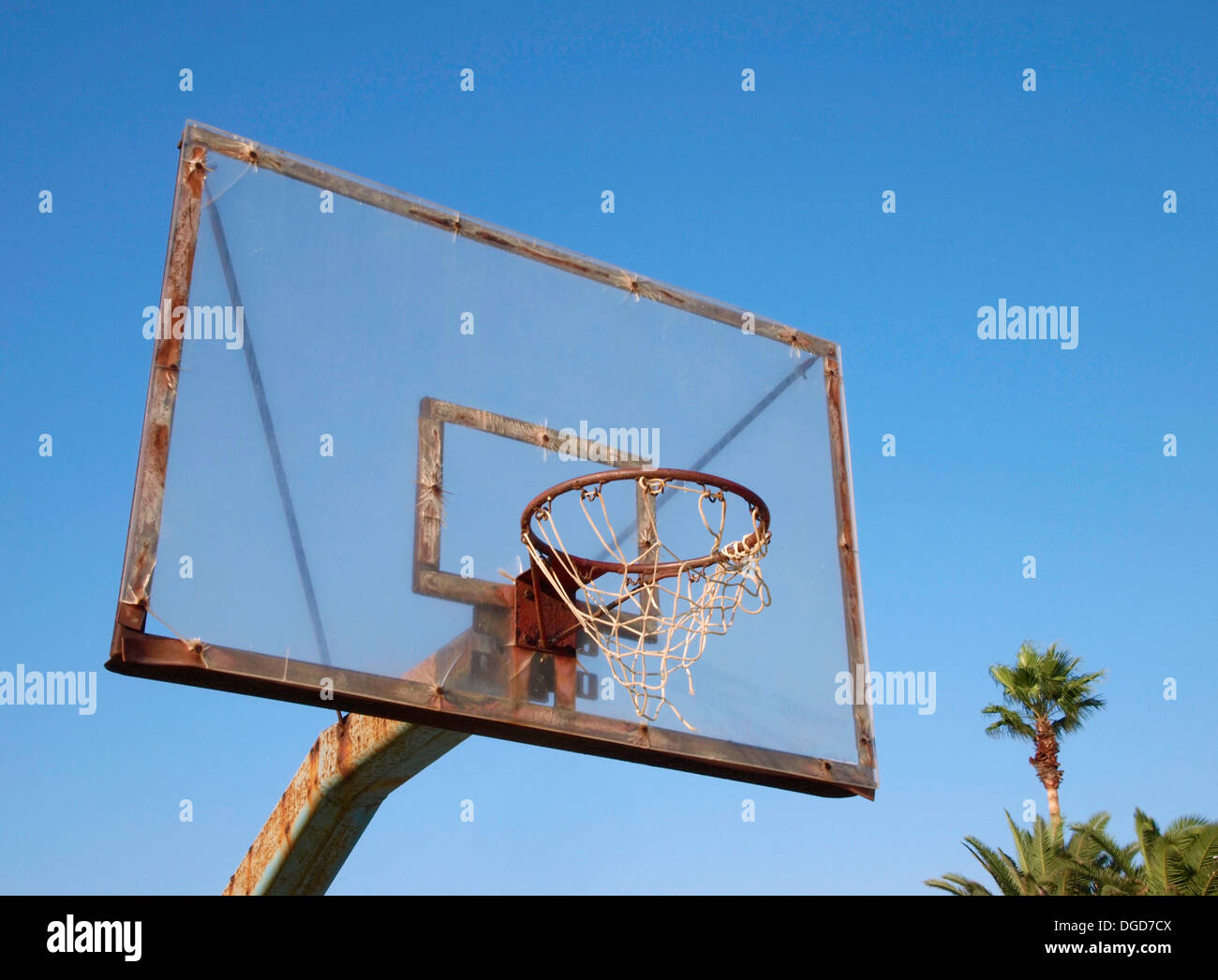 Basketball loop hi-res stock photography and images - Alamy
