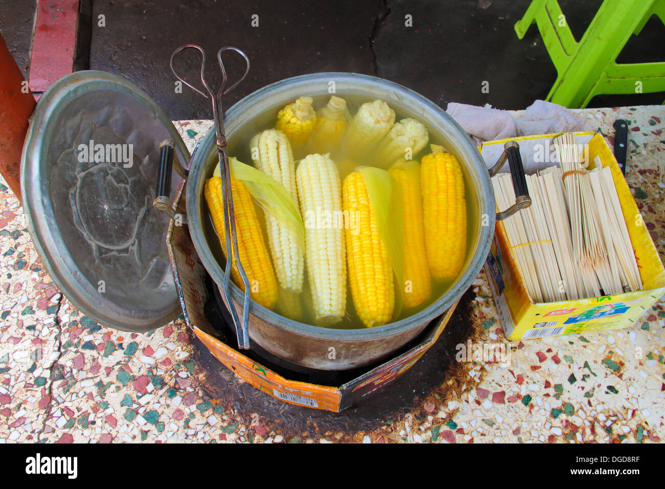 Corn starch water hi-res stock photography and images - Alamy