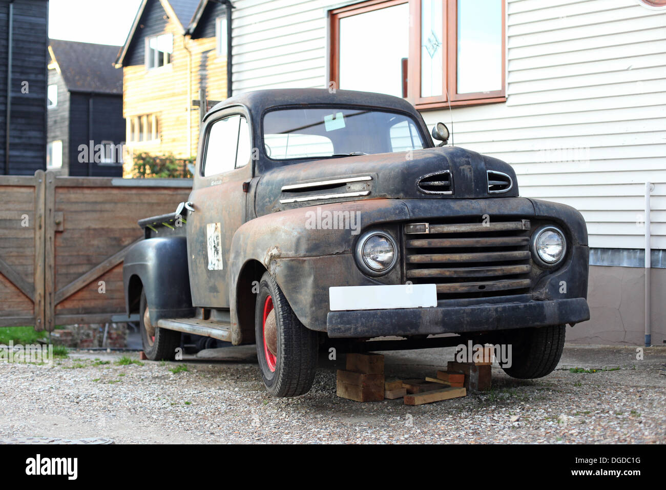 Old pickup truck Stock Photo - Alamy