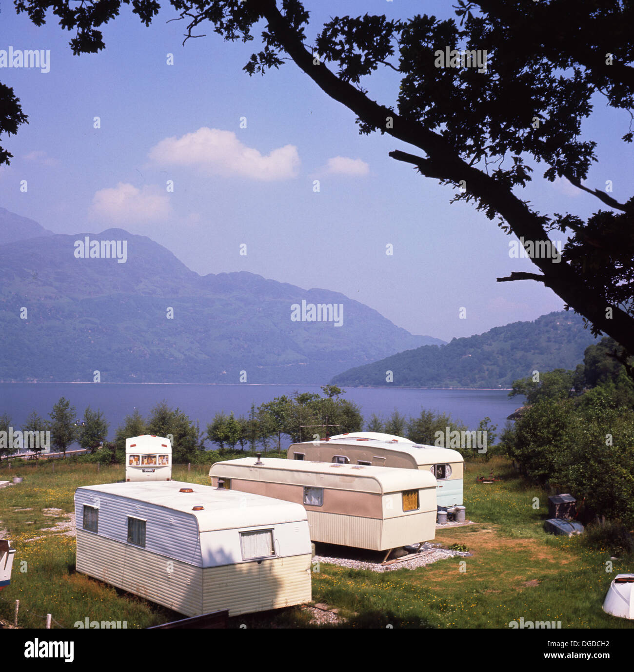 Caravan holiday 1960s hi-res stock photography and images - Alamy