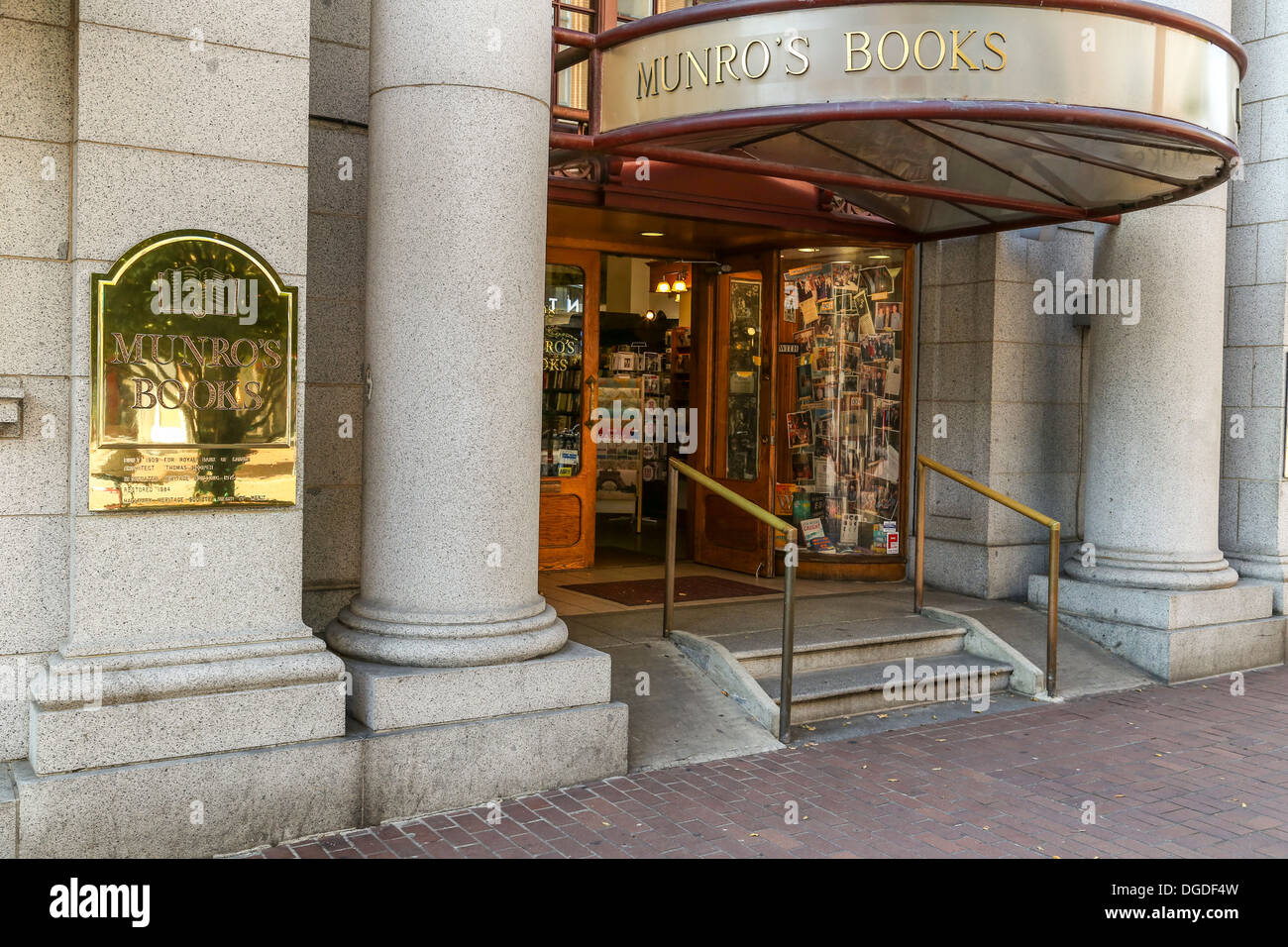 Munro's Books Store in Victoria, BC; Opened by Alice Monroe and her Ex ...