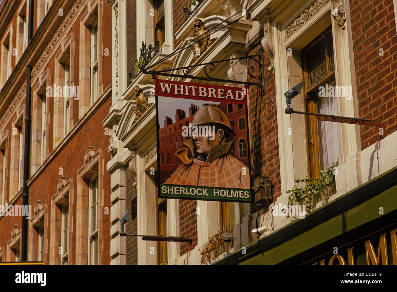 Sherlock Holmes in London Stock Photo - Alamy