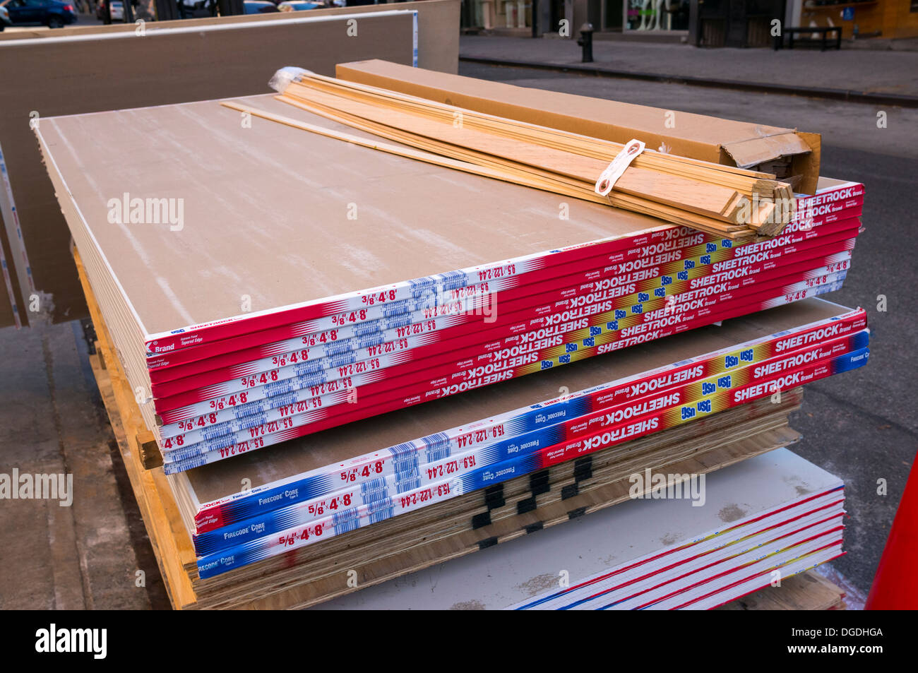 Sheetrock hi-res stock photography and images - Alamy