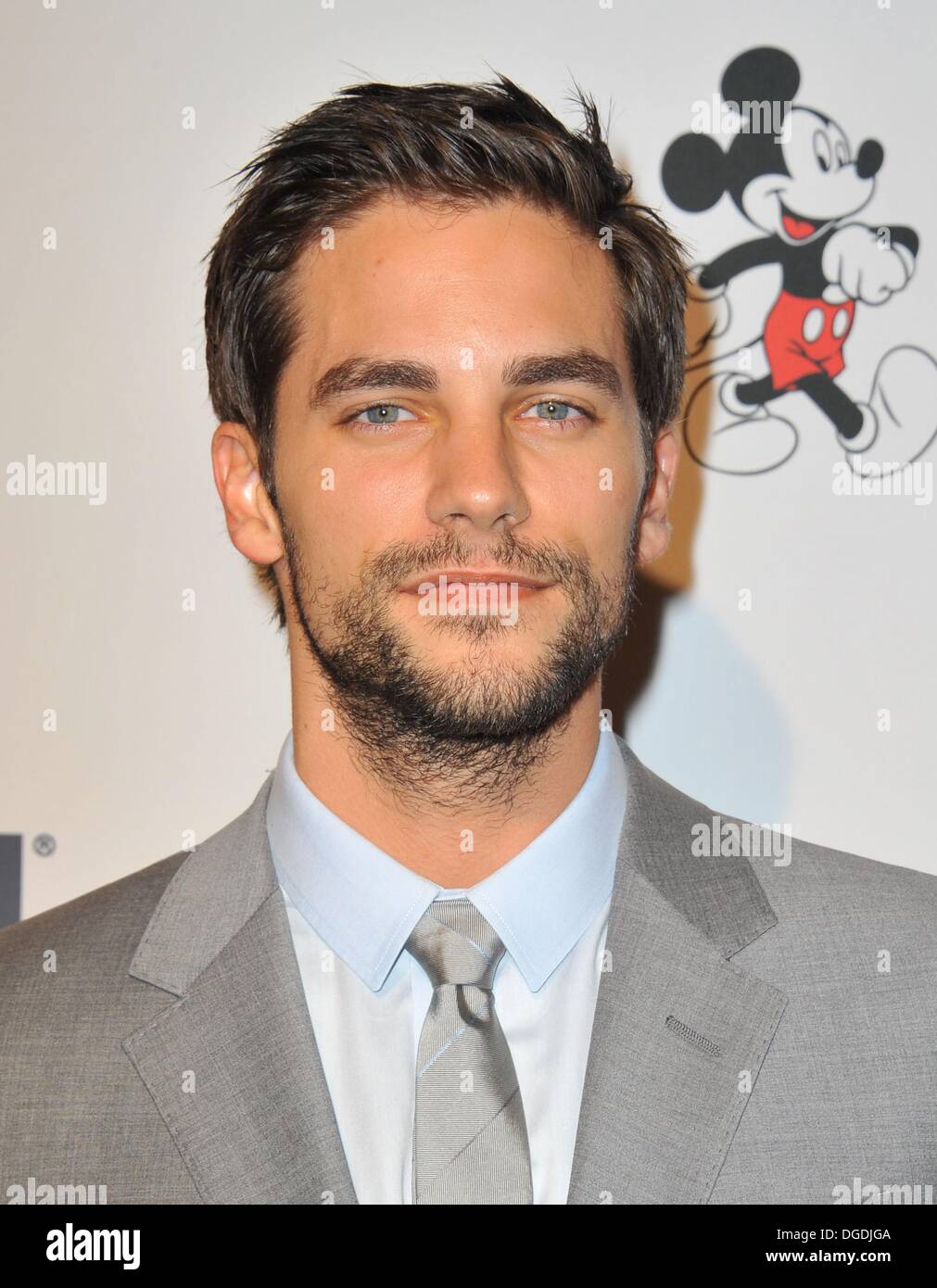 Brant daugherty hi-res stock photography and images - Alamy