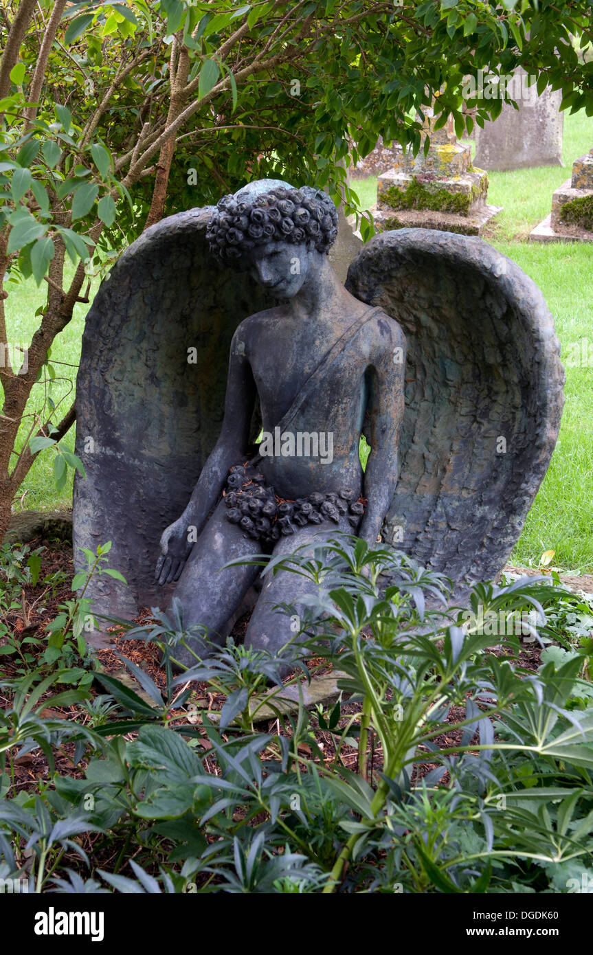 Memorial in Holy Trinity (Sibford Gower) churchyard, Burdrop ...