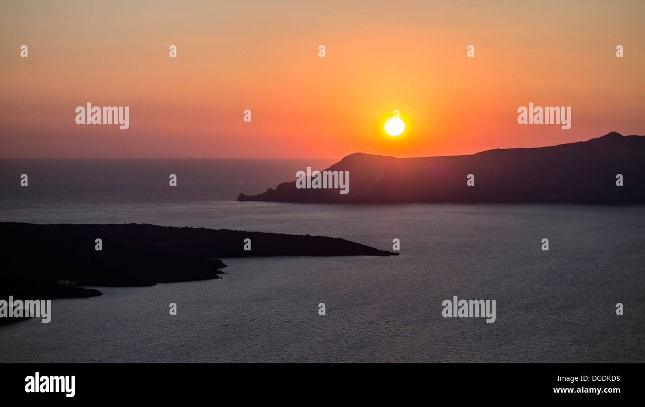 Beautiful sunset in Fira, Santorini,. Greece Stock Photo - Alamy