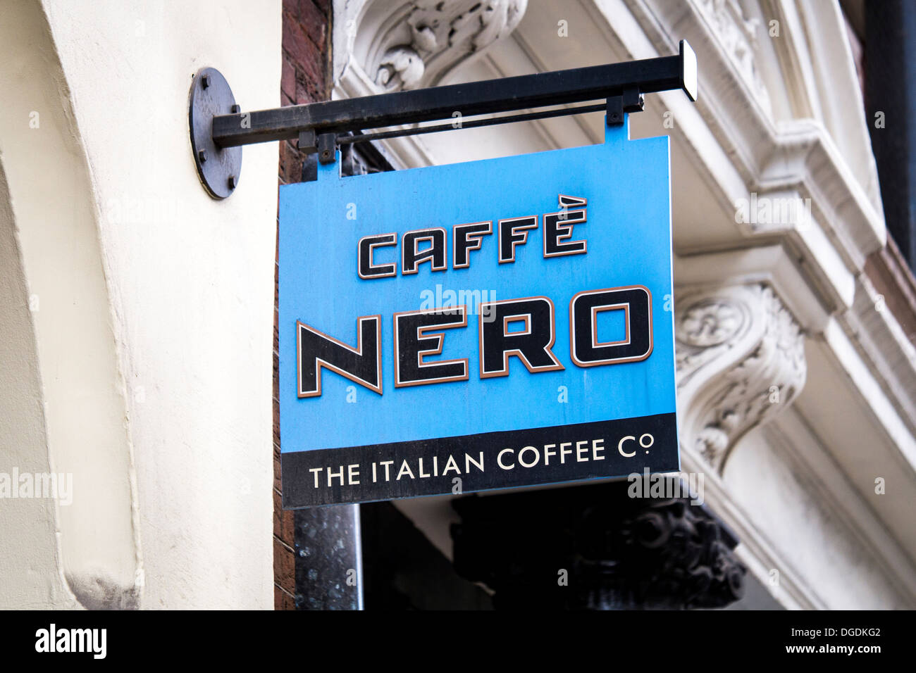 Cafe nero logo hi-res stock photography and images - Alamy