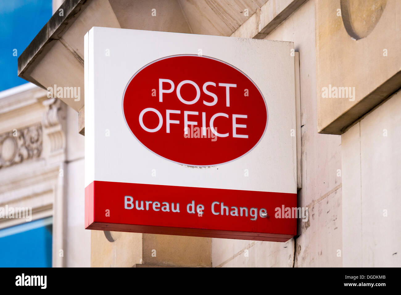 Post Office Sign, London, England Stock Photo - Alamy
