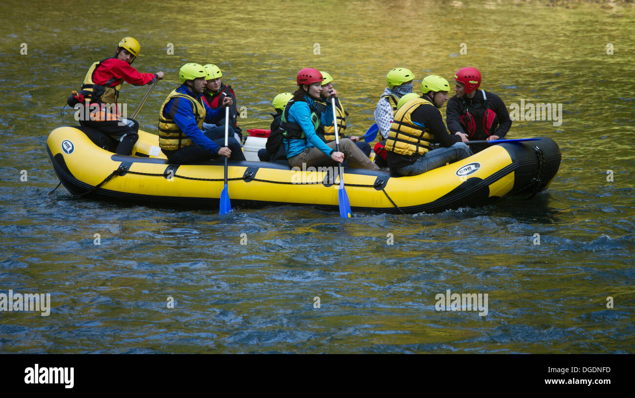 Rafting through Dunajec river gorge, the Pieniny mountains, Poland ...