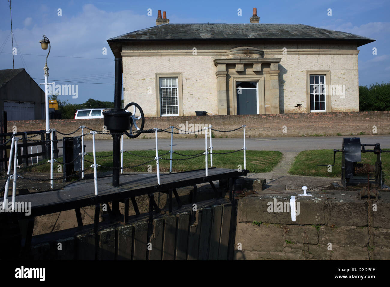 Naburn Lock High Resolution Stock Photography and Images - Alamy