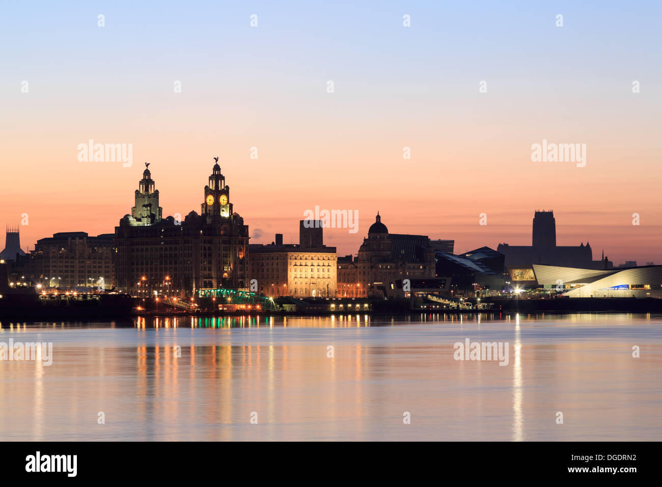 Liver buildings Liverpool skyline sunrise Stock Photo - Alamy