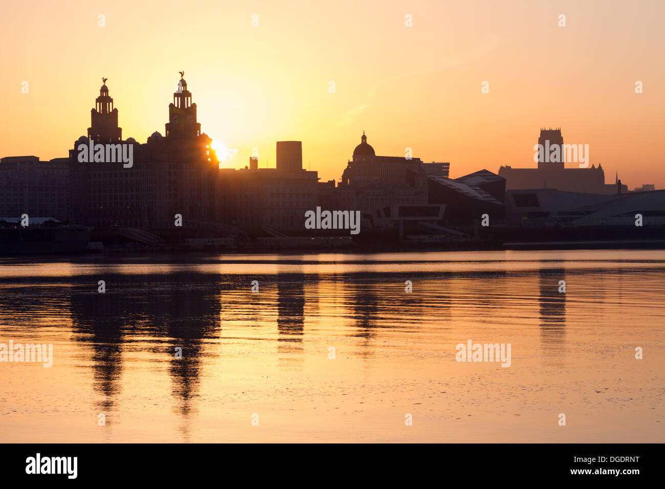 Liver buildings Liverpool skyline sunrise Stock Photo - Alamy