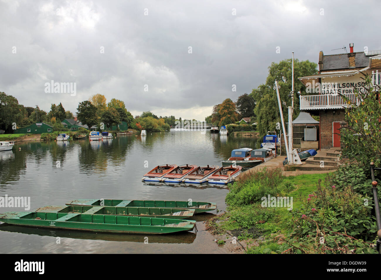 Sunbury hi-res stock photography and images - Alamy