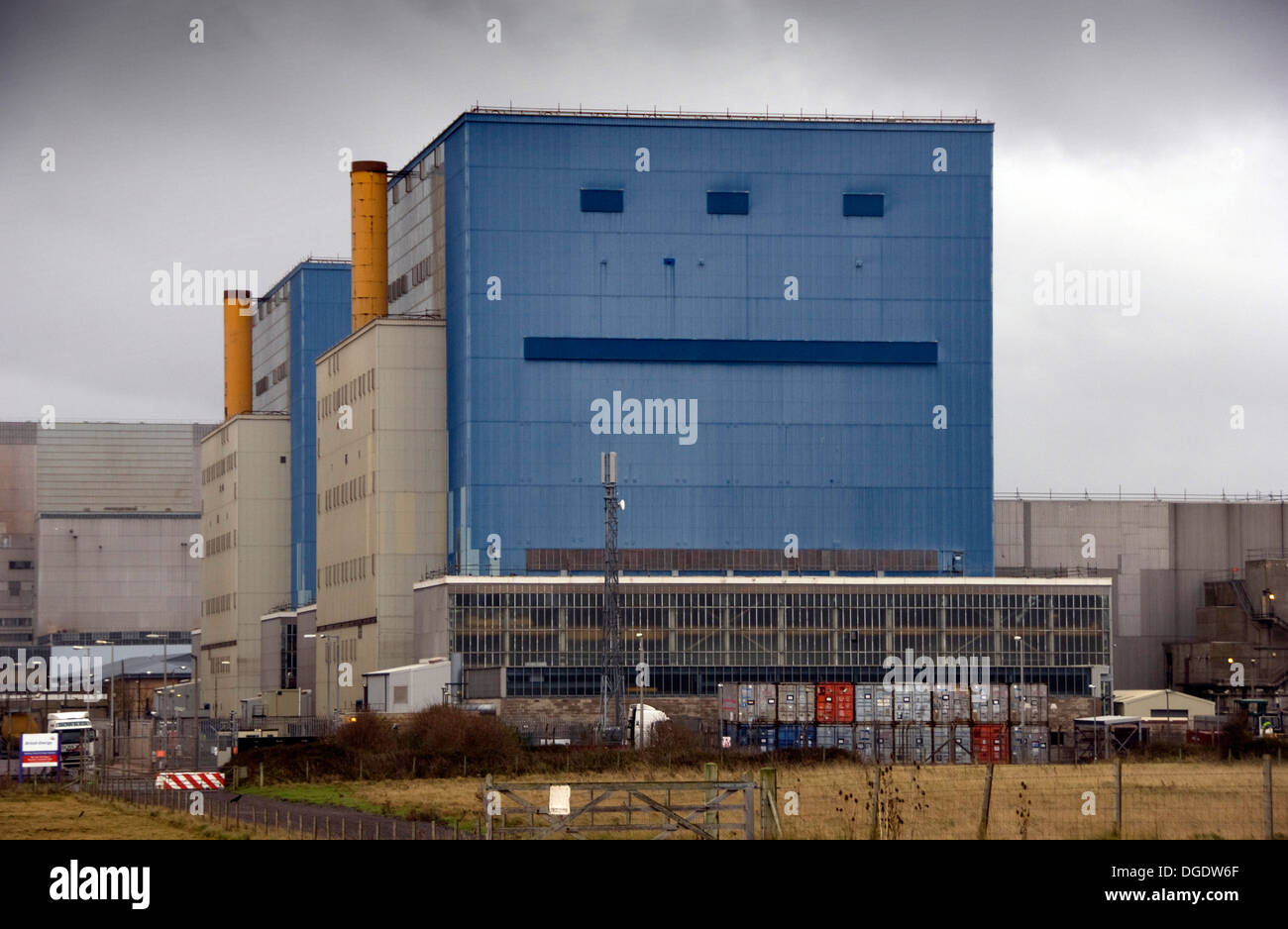 Hinkley Point nuclear power station A (2 blue buildings) and B station,in Somerset.The reactor ...