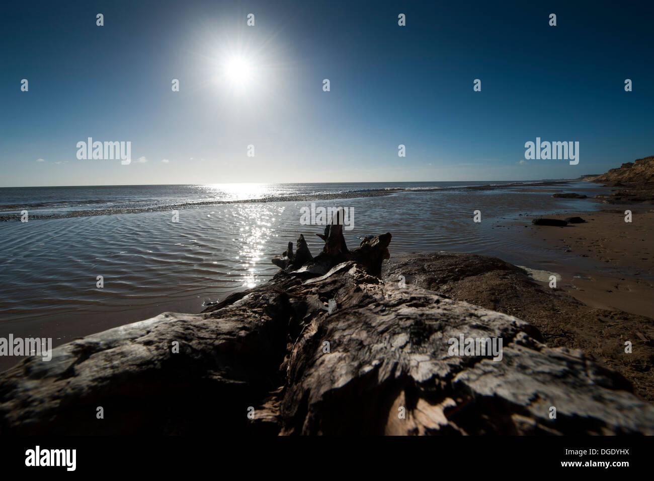 Cliff on beach after storm hi-res stock photography and images - Alamy