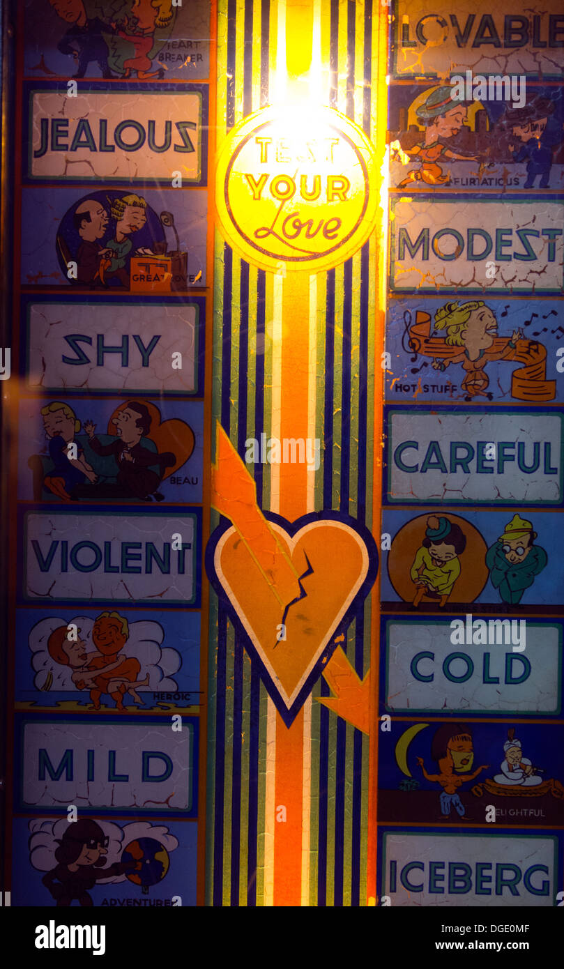 Love tester machine, Musée Mécanique a museum consisting of 20th ...