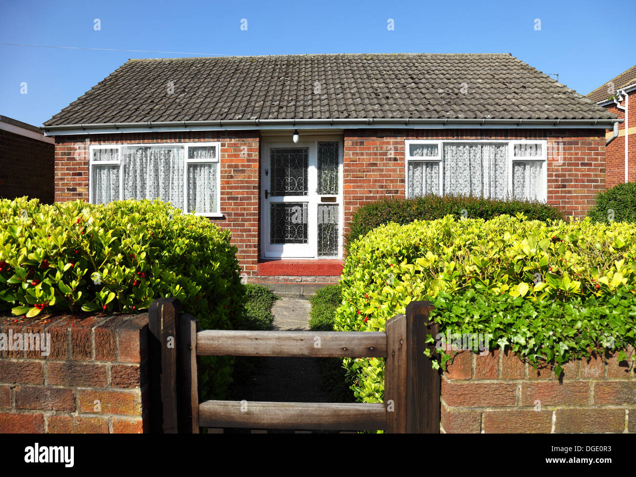 Typical english House Stock Photo - Alamy