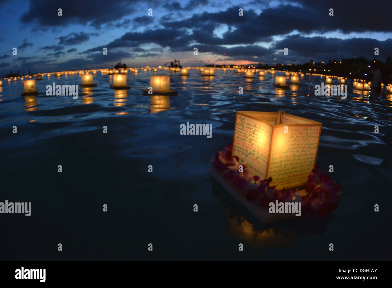Floating lanterns hi-res stock photography and images - Alamy