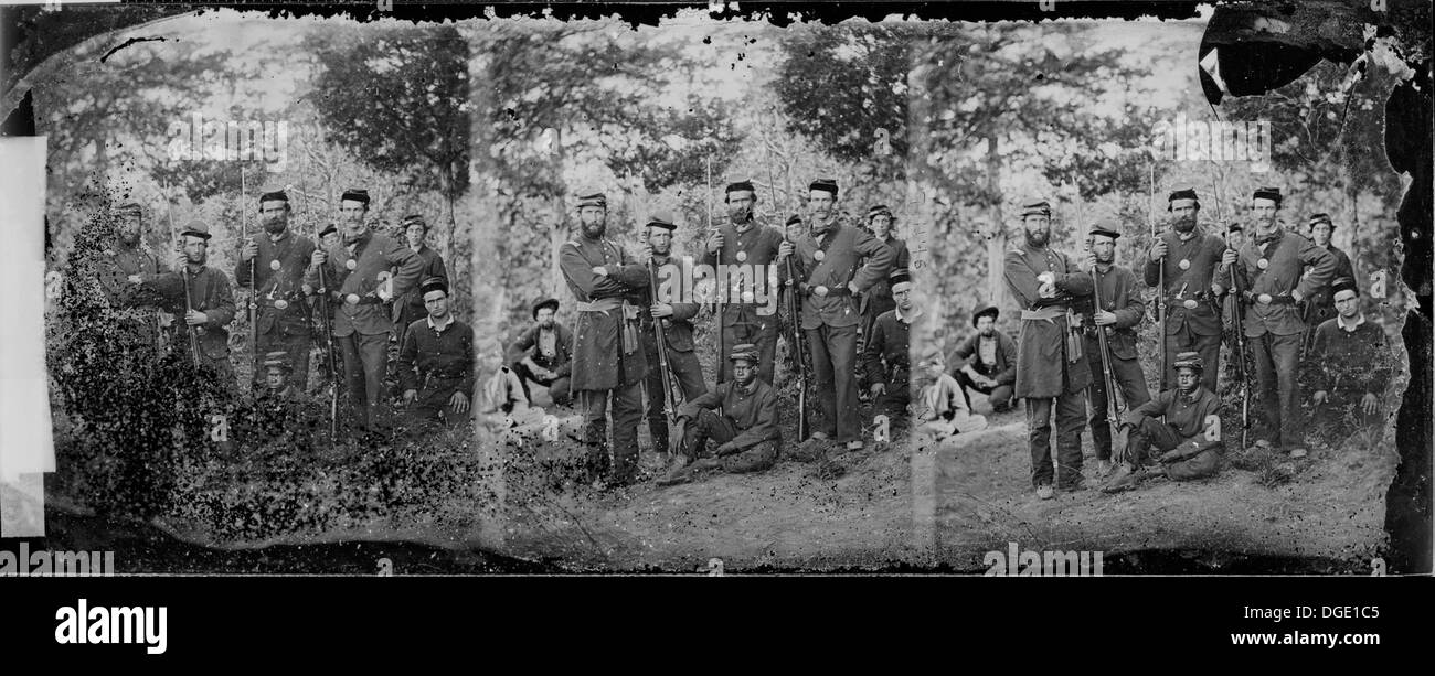 Soldiers from 4th infantry hi-res stock photography and images - Alamy