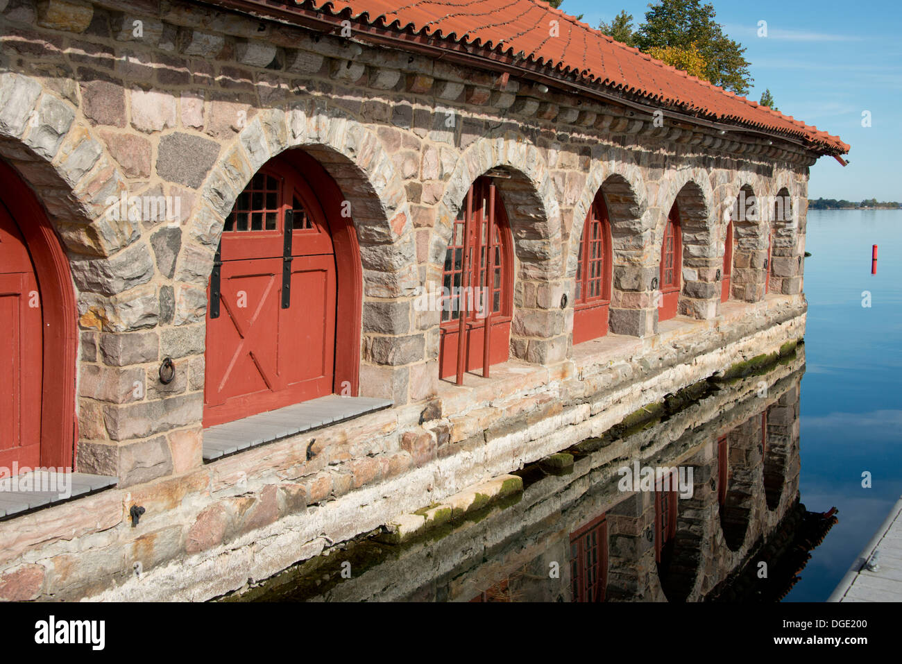 New York, St. Lawrence Seaway, Thousand Islands. Singer Castle on Dark ...