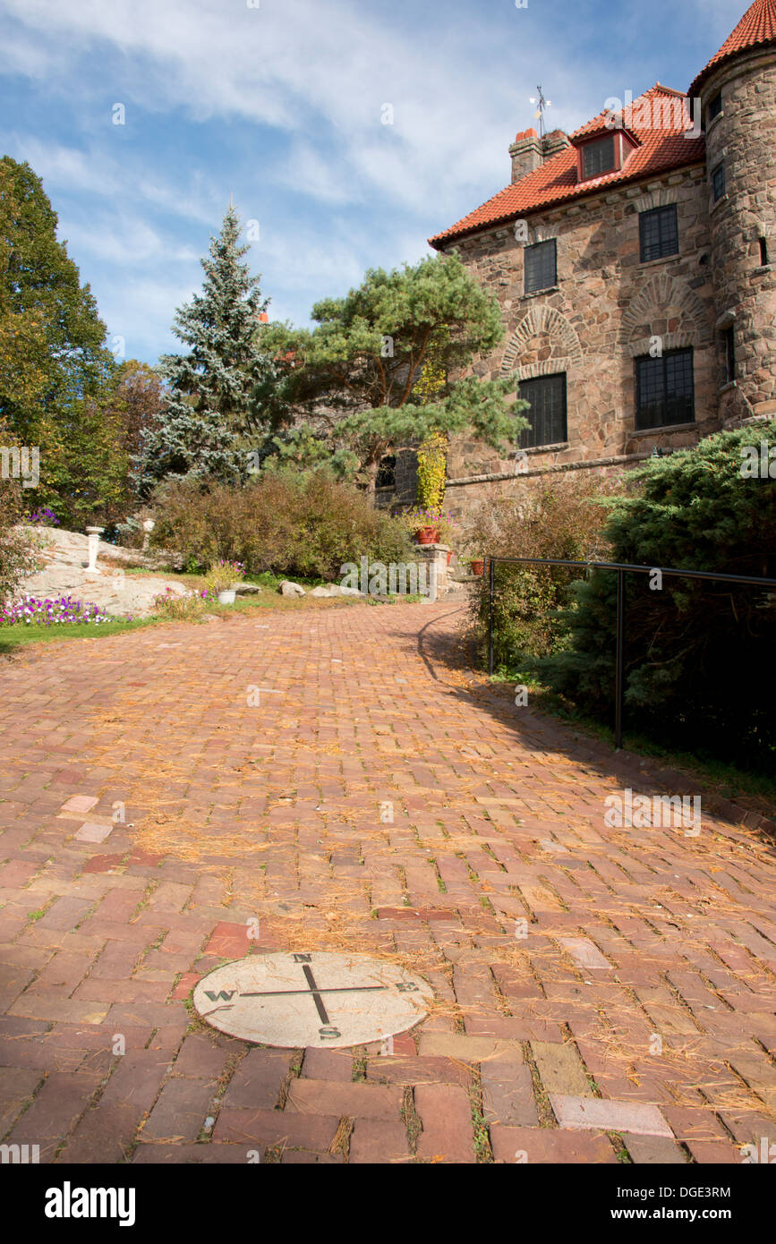 New York, St. Lawrence Seaway, Thousand Islands. Singer Castle on Dark ...