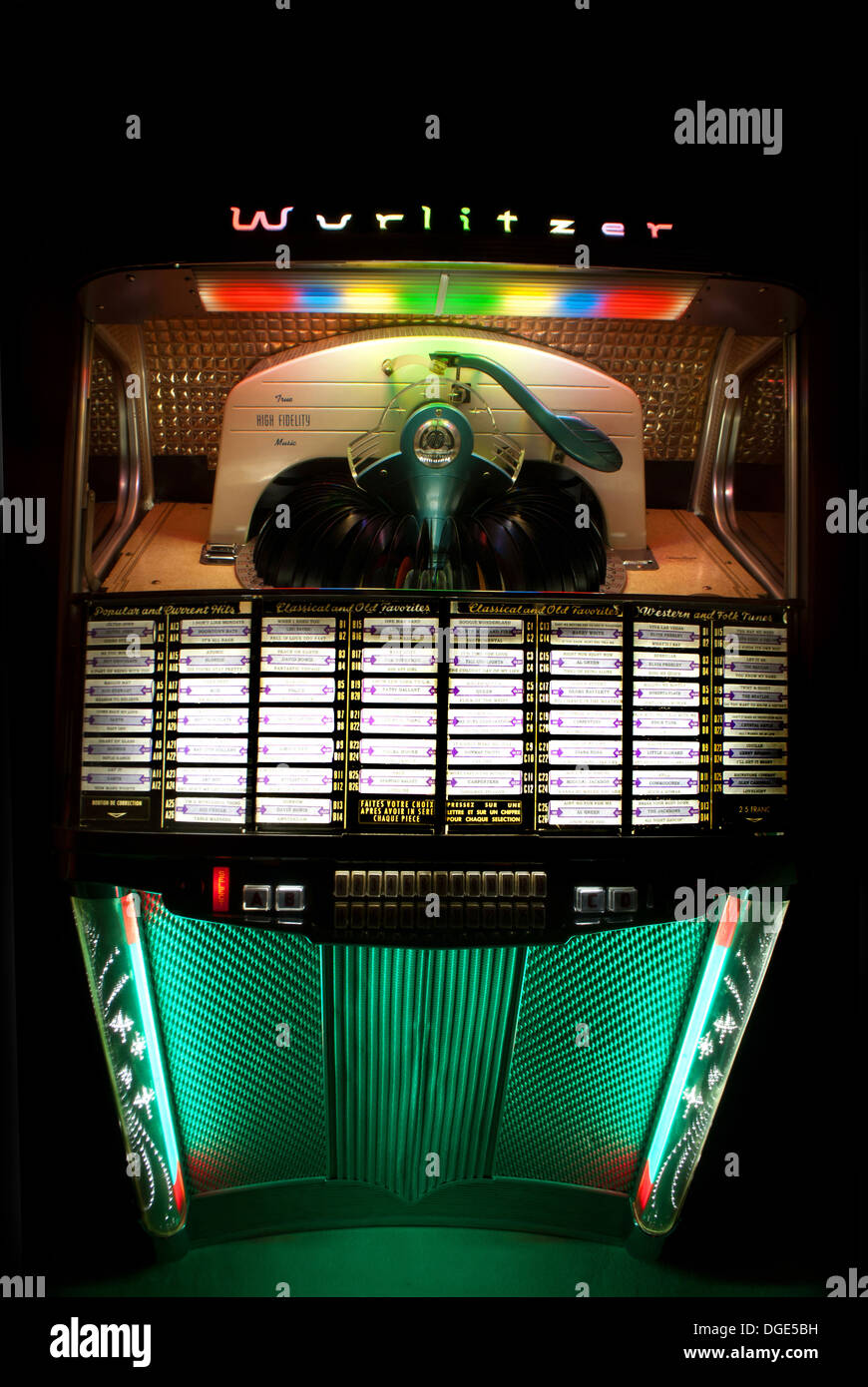 Vintage Wurlitzer Jukebox Stock Photo - Alamy
