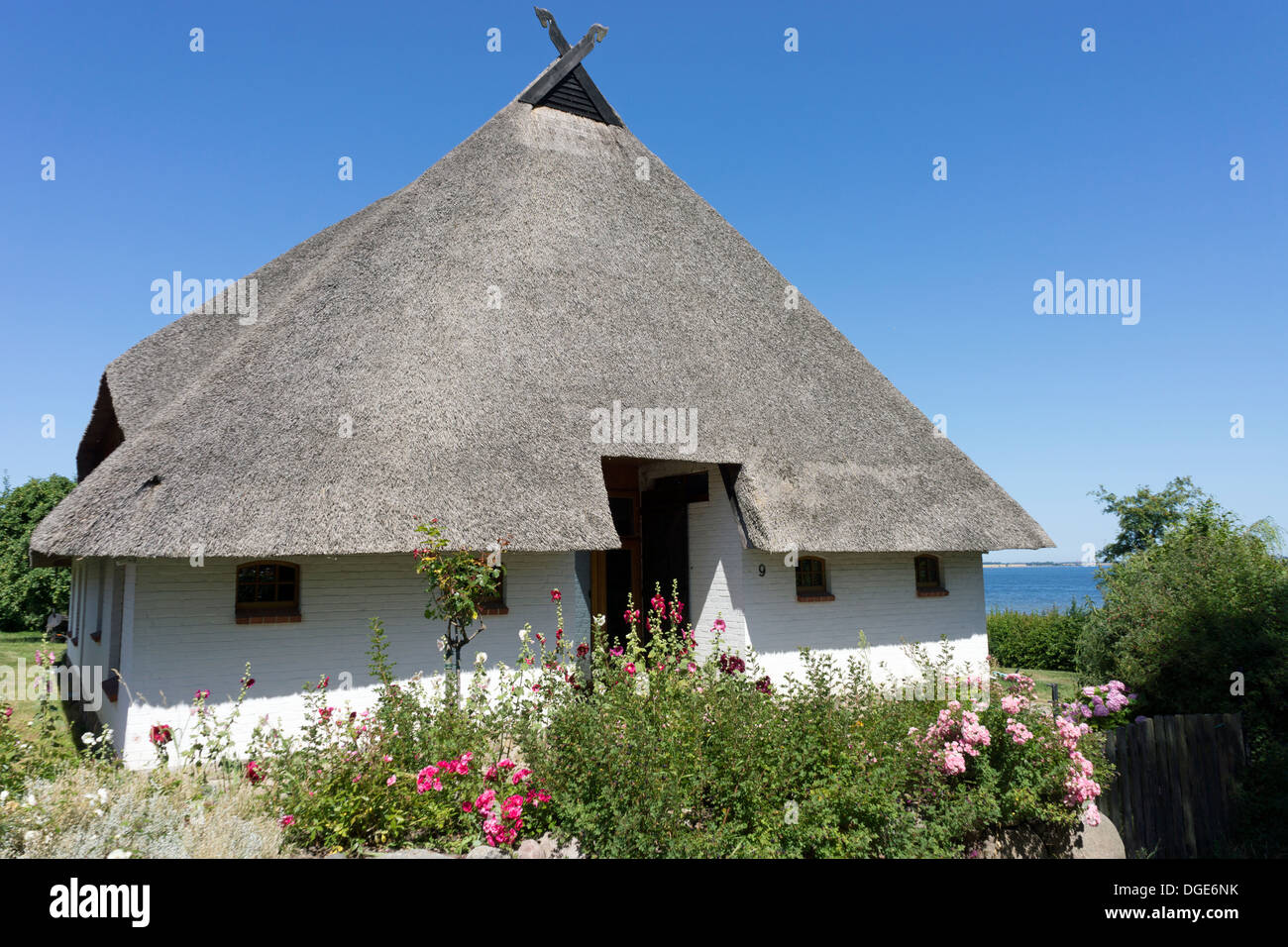 Thatched house in the village of Hoben, Mecklenburg-Vorpommern,Germany ...