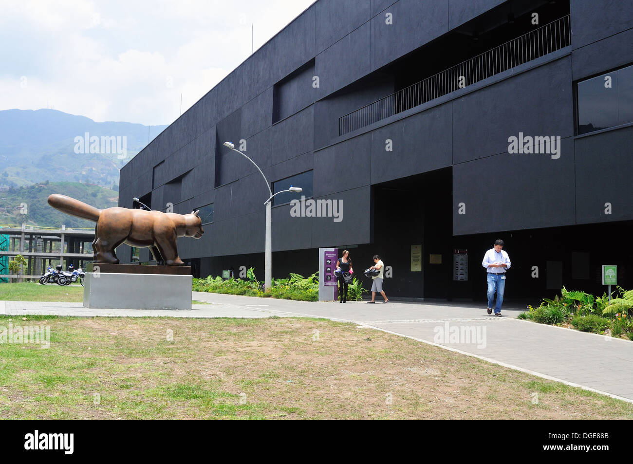Parque Biblioteca Fernando Botero- San Cristobal district in MEDELLIN ...