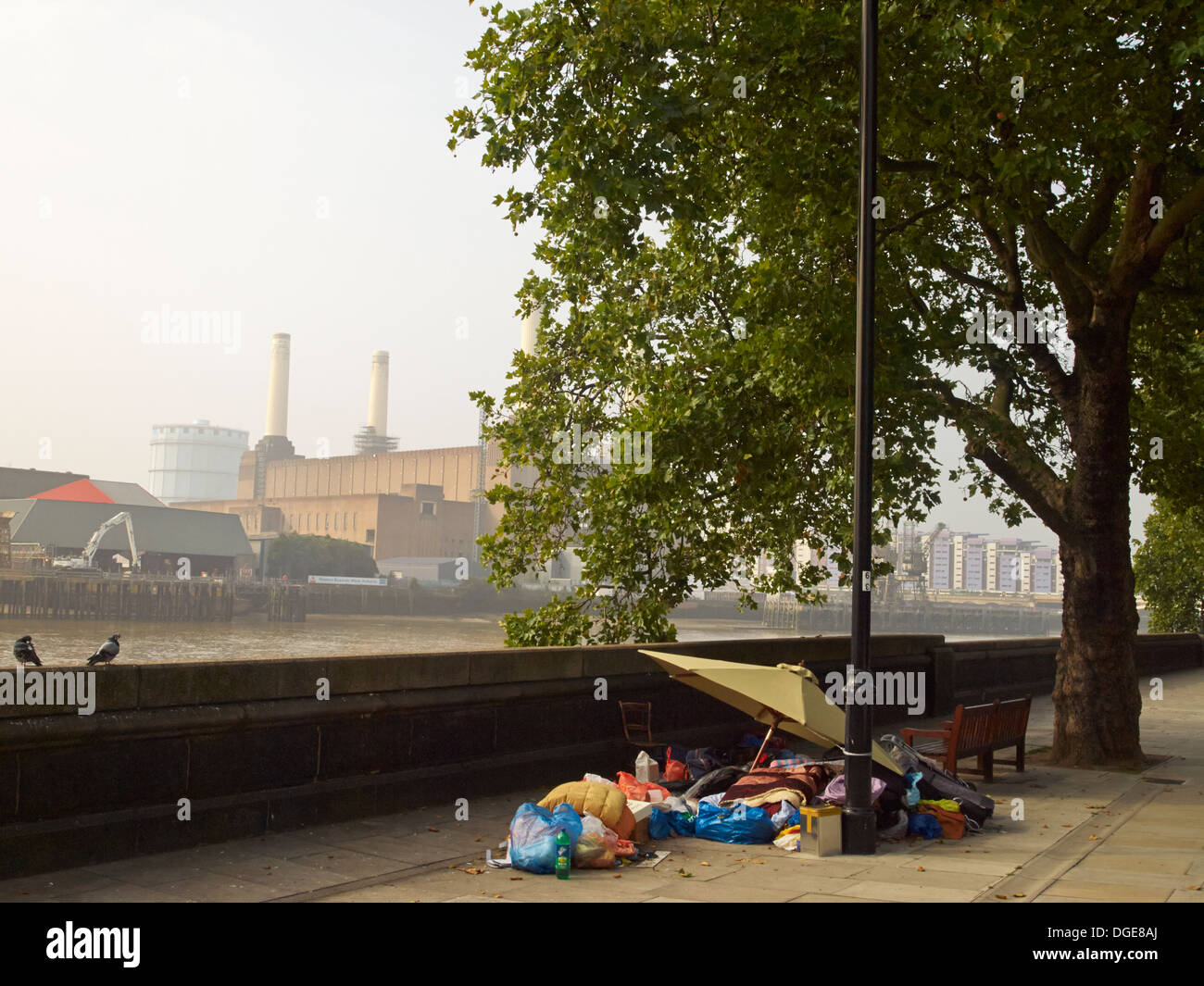 Homeless encampment hi-res stock photography and images - Alamy
