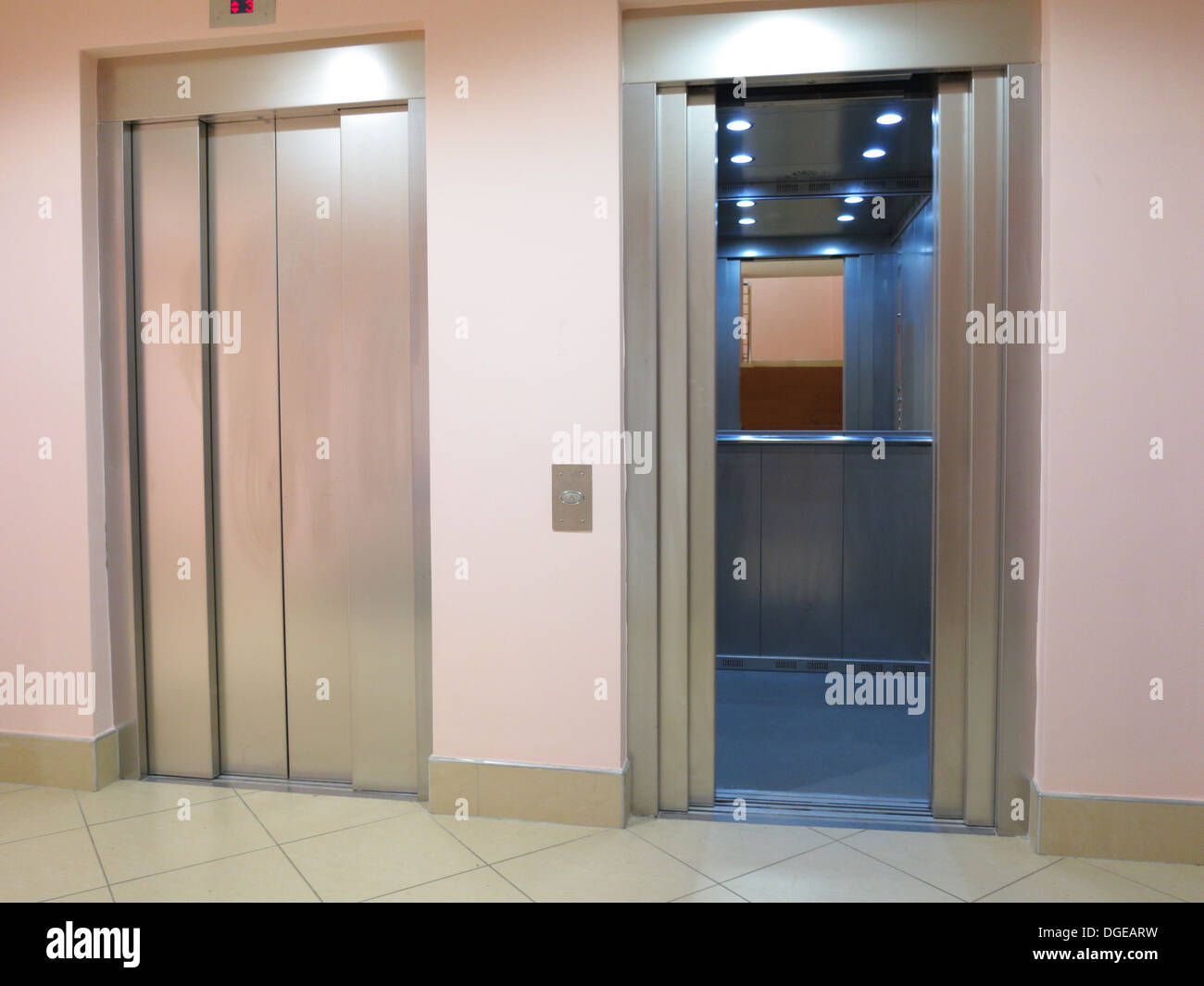 Two elevator doors hi-res stock photography and images - Alamy