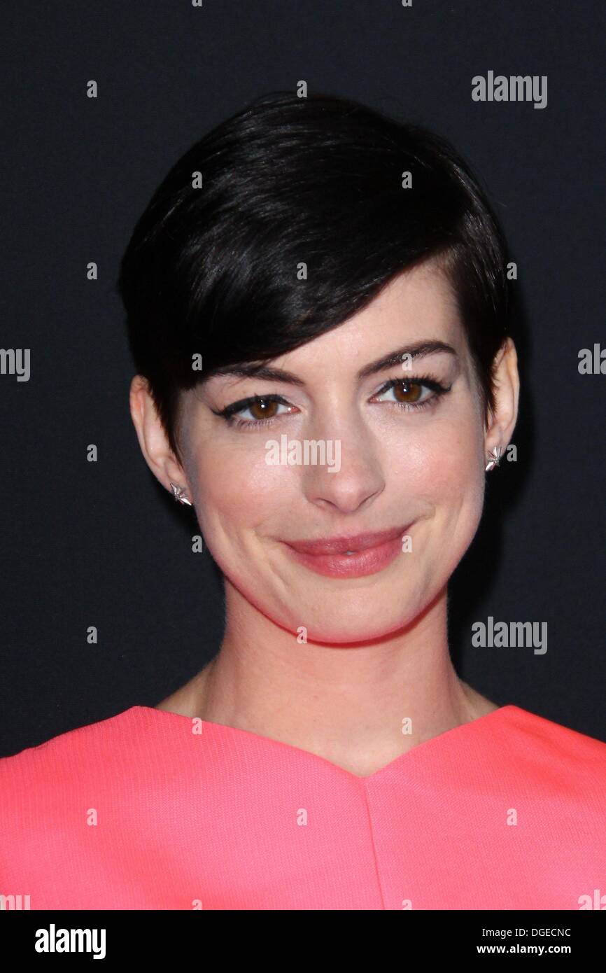 Los Angeles, California, USA. 19th Oct, 2013. Anne Hathaway attends ...