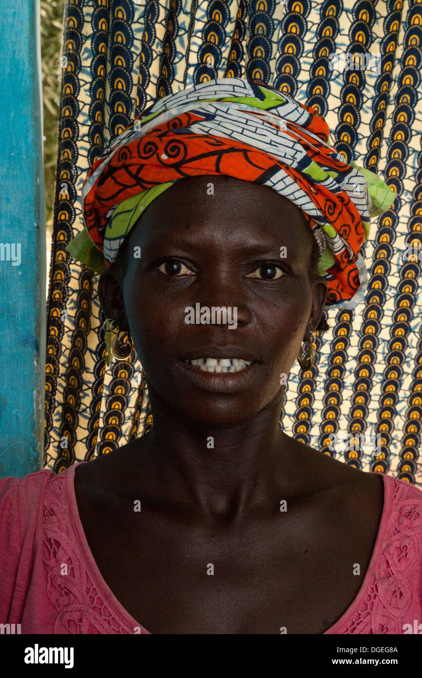 Serer senegal hi-res stock photography and images - Alamy