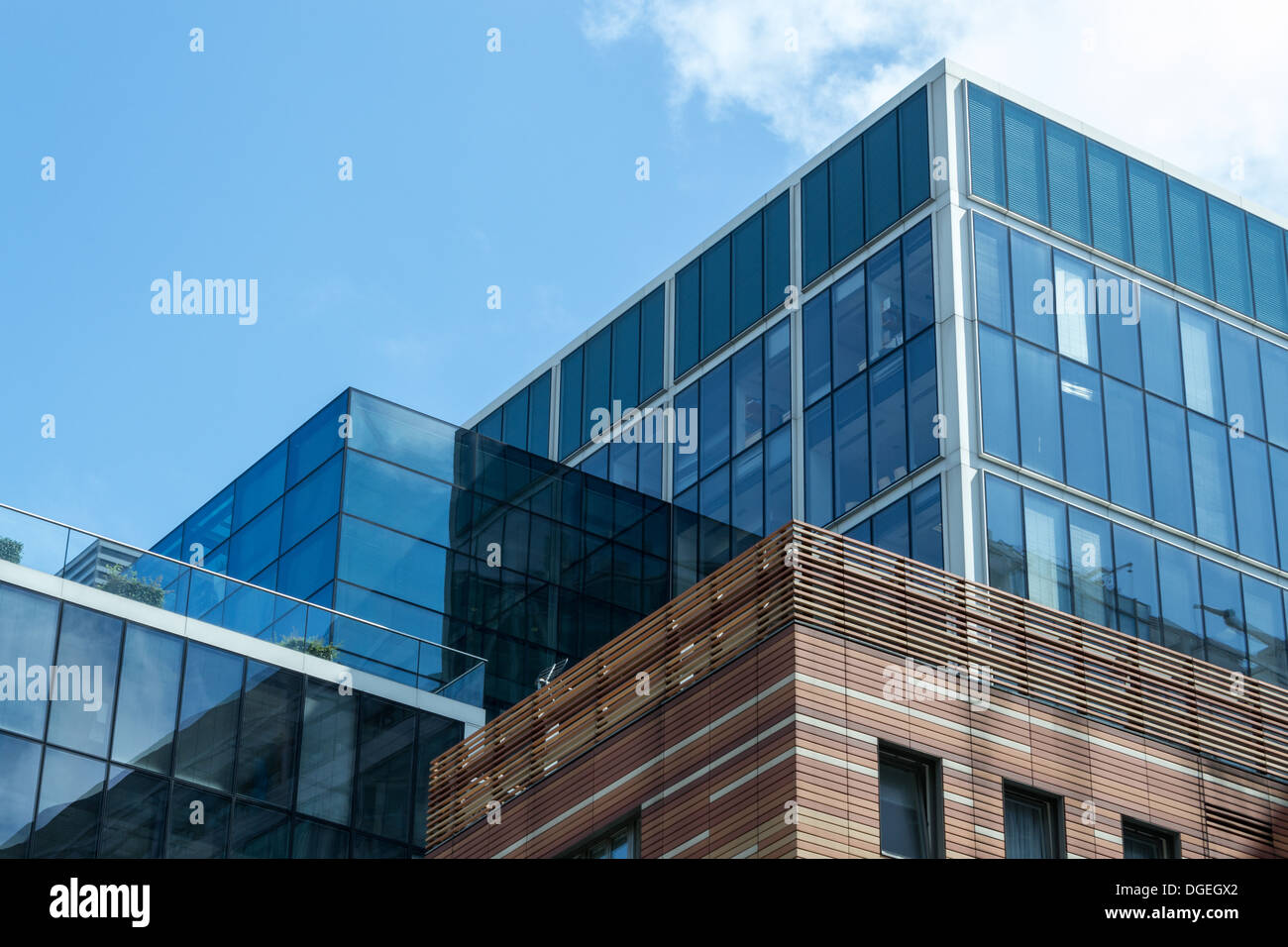 Cladding system hi-res stock photography and images - Alamy