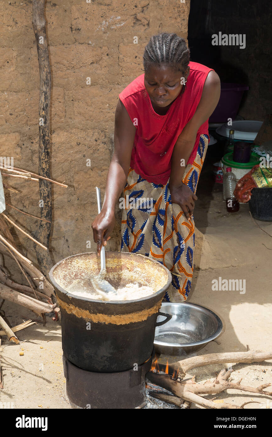 Senegalese tribe hi-res stock photography and images - Alamy