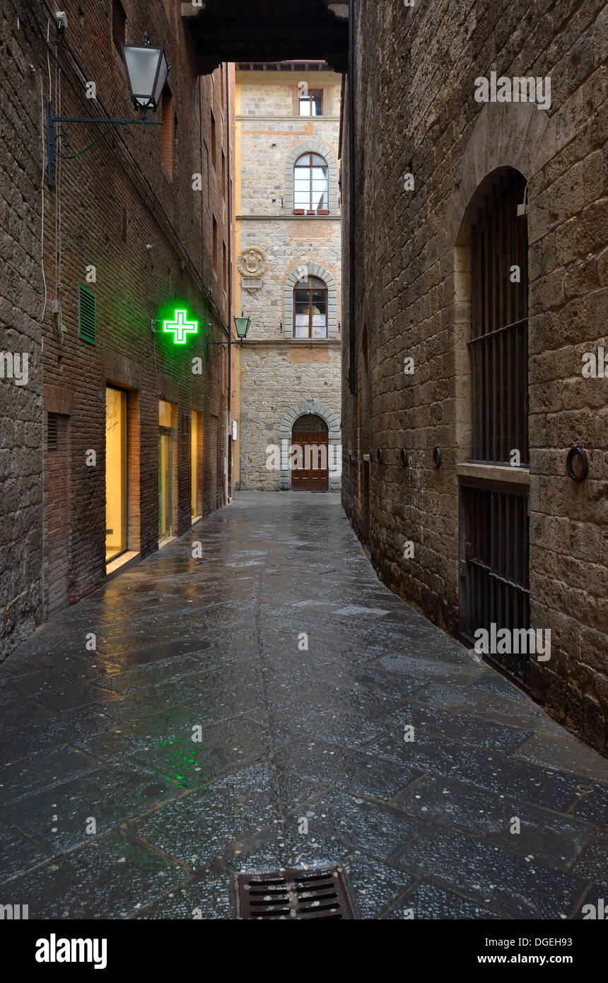 Siena italy photos hi-res stock photography and images - Alamy