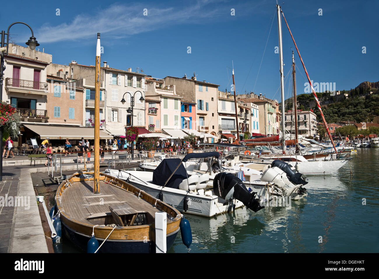Cassis port hi-res stock photography and images - Alamy