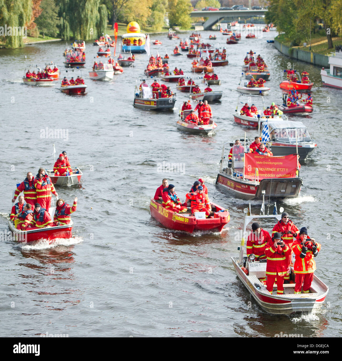 Berlin, Germany. 19th Oct, 2013. Around 180 DLRG motor lifeboats gather ...