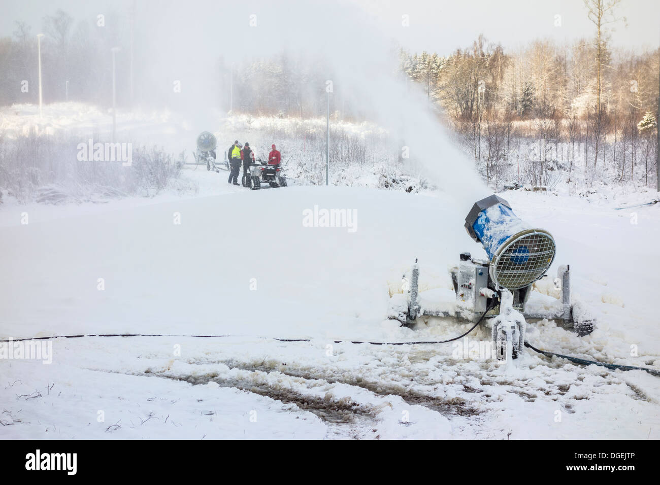 Snowfall cannon hi-res stock photography and images - Alamy
