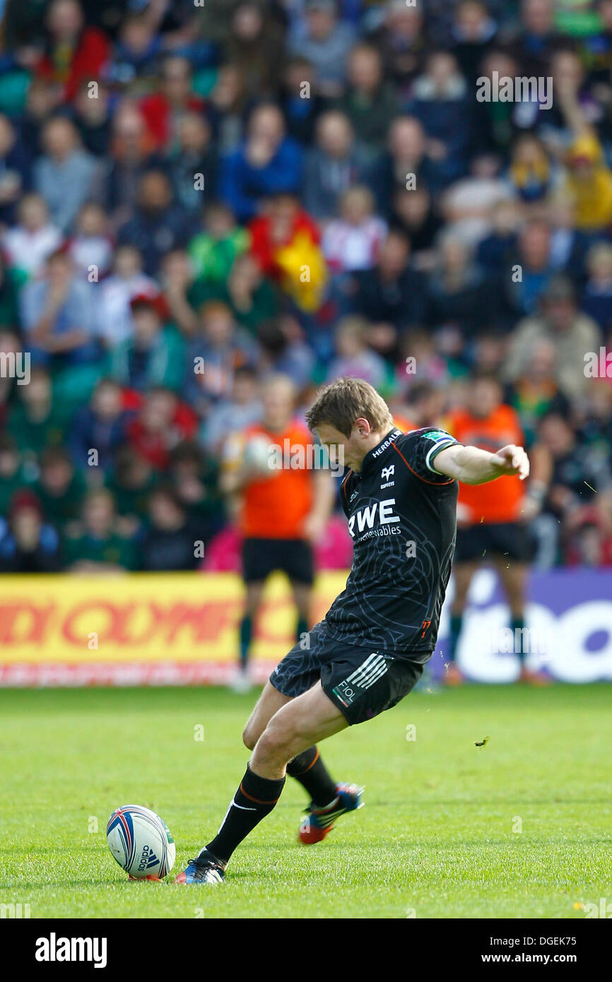 Dan eng hi-res stock photography and images - Alamy