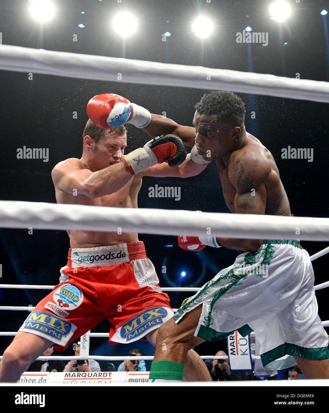 Leipzig, Germany. 19th Oct, 2013. German boxer Robert Stieglitz (L) in ...