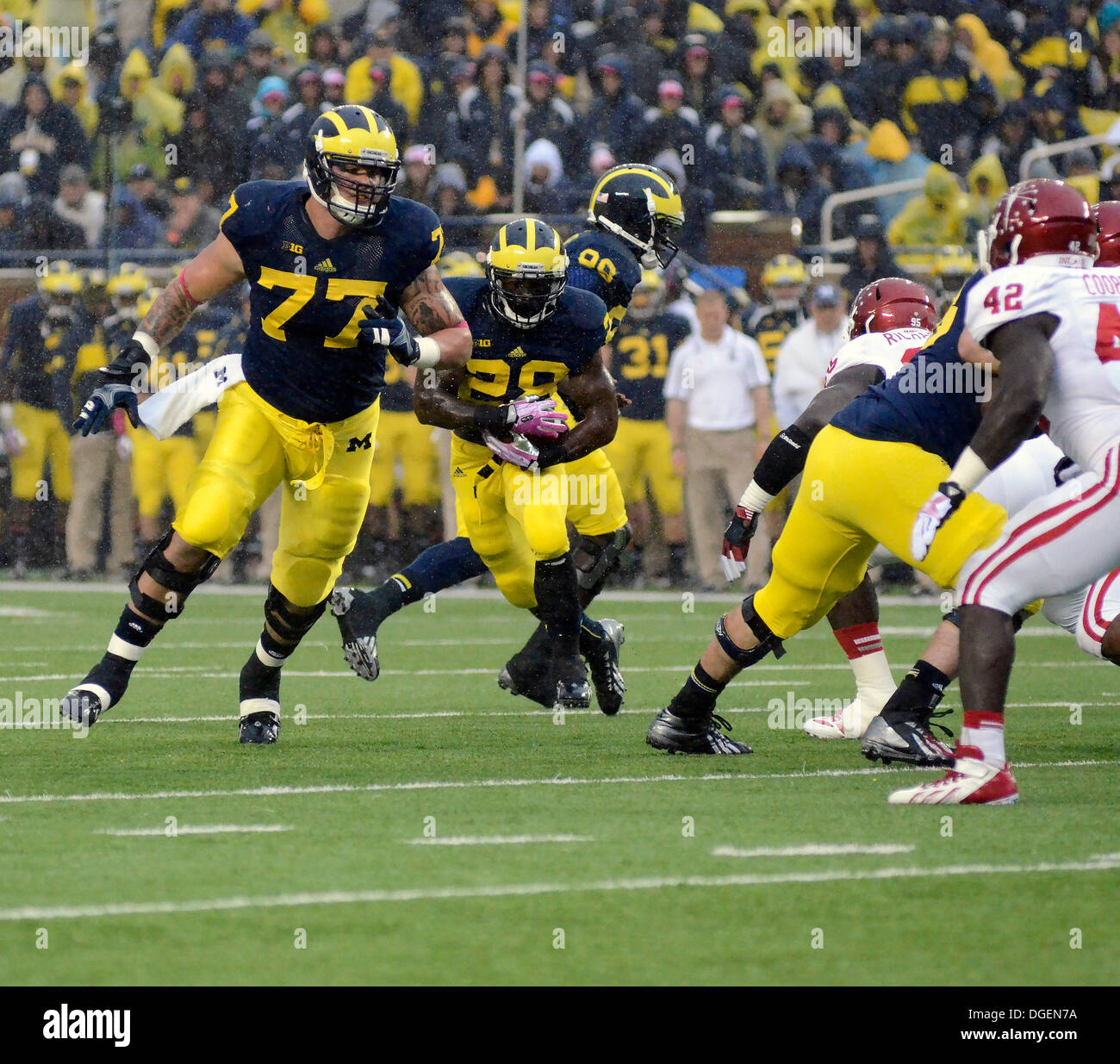 Taylor lewan hi-res stock photography and images - Alamy