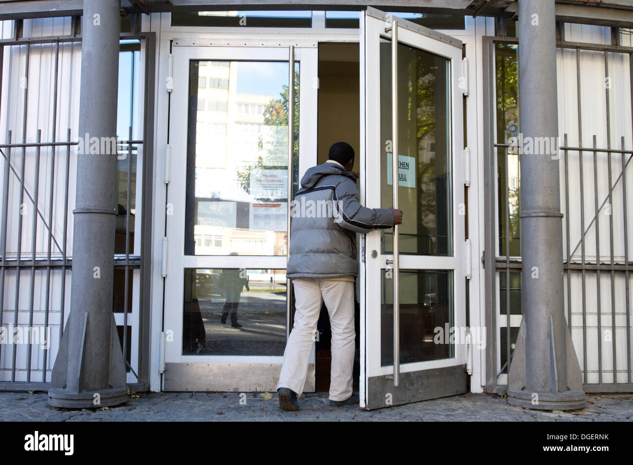 Hamburg, Germany. 18th Oct, 2013. An African enters the Central ...