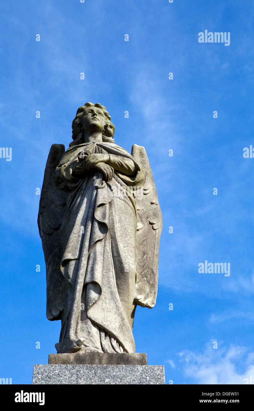 An Angel statue in a London graveyard Stock Photo - Alamy