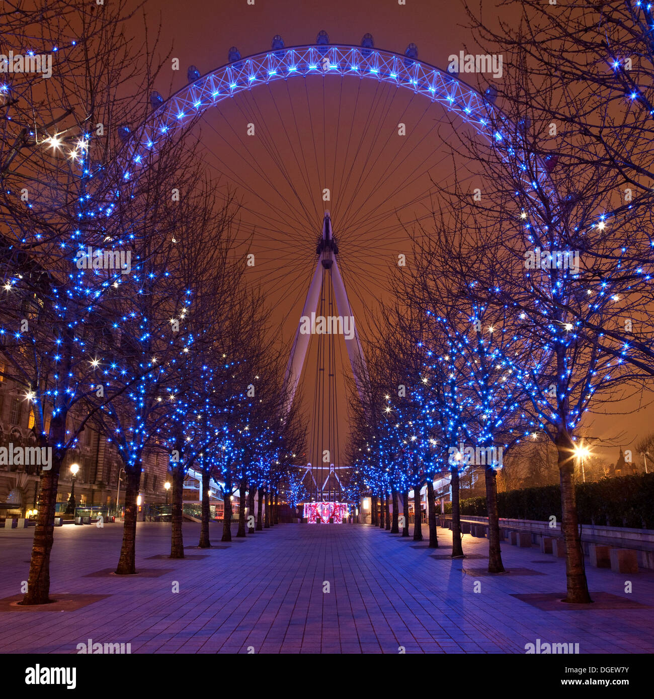 The magnificent London Eye at night Stock Photo - Alamy