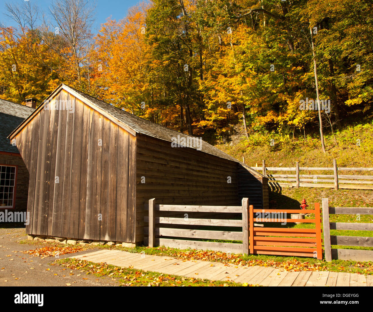Old fence in autumn hi-res stock photography and images - Alamy