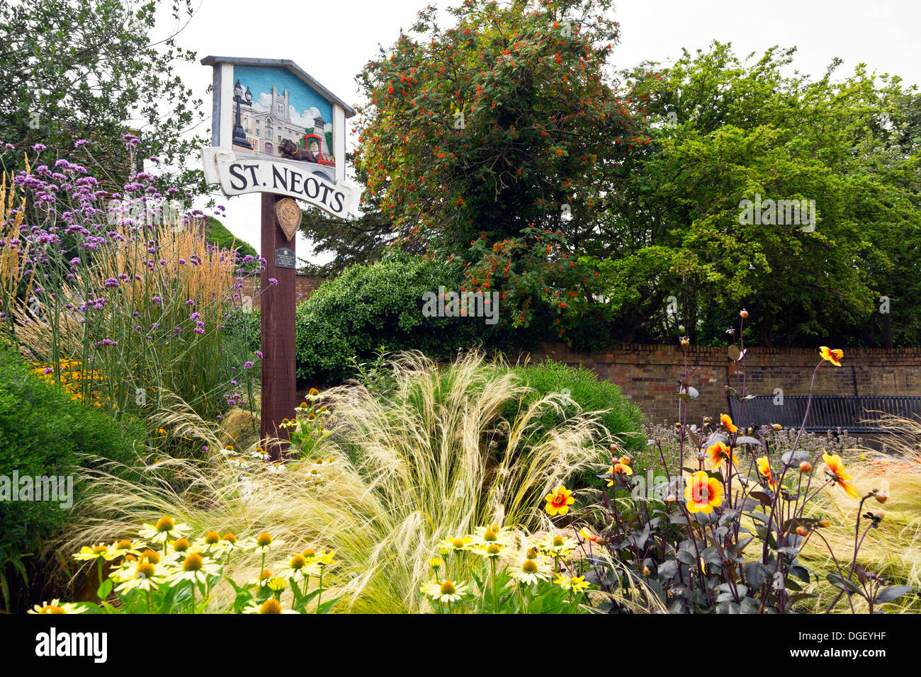 St neots hi-res stock photography and images - Alamy
