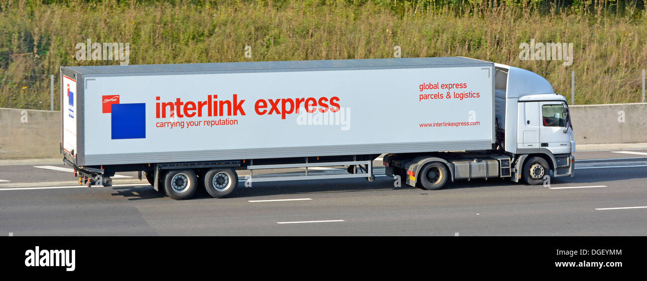 Interlink express articulated trailer and lorry advertising its Stock ...