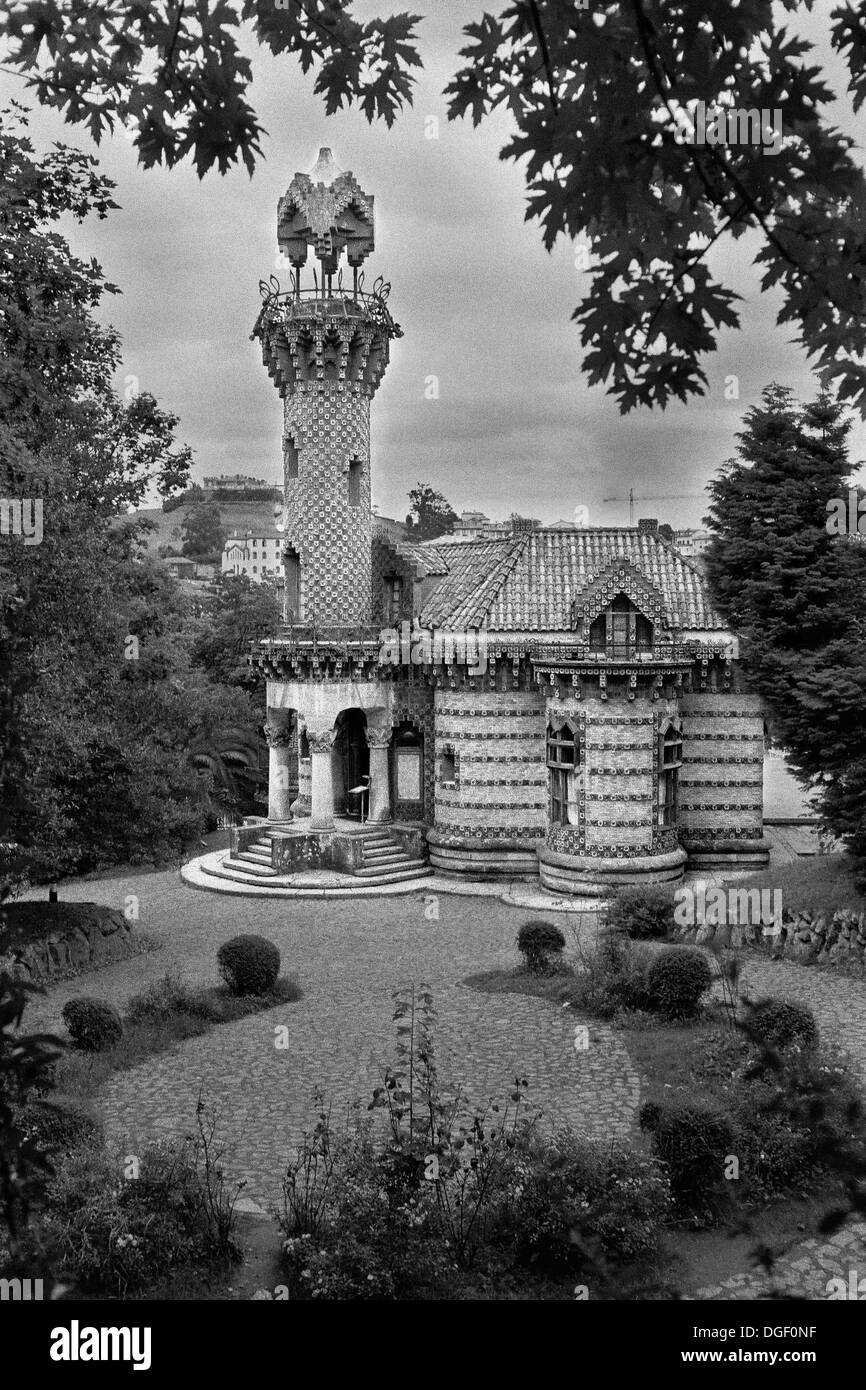 El Capricho by Antoni Gaudí, Comillas, Cantabria, Spain Stock Photo - Alamy