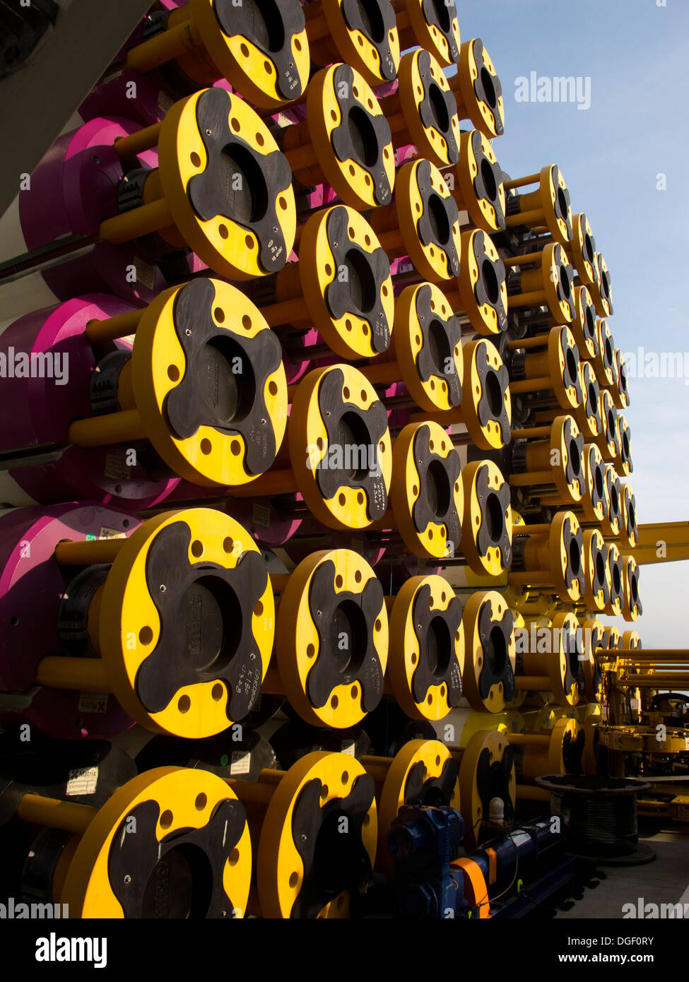 Drill pipe hi-res stock photography and images - Alamy