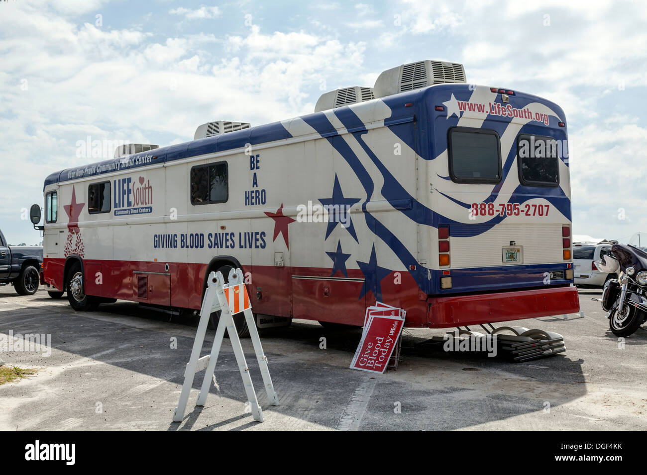 Life South bloodmobile mobile blood donation bus vehicle set up at the ...